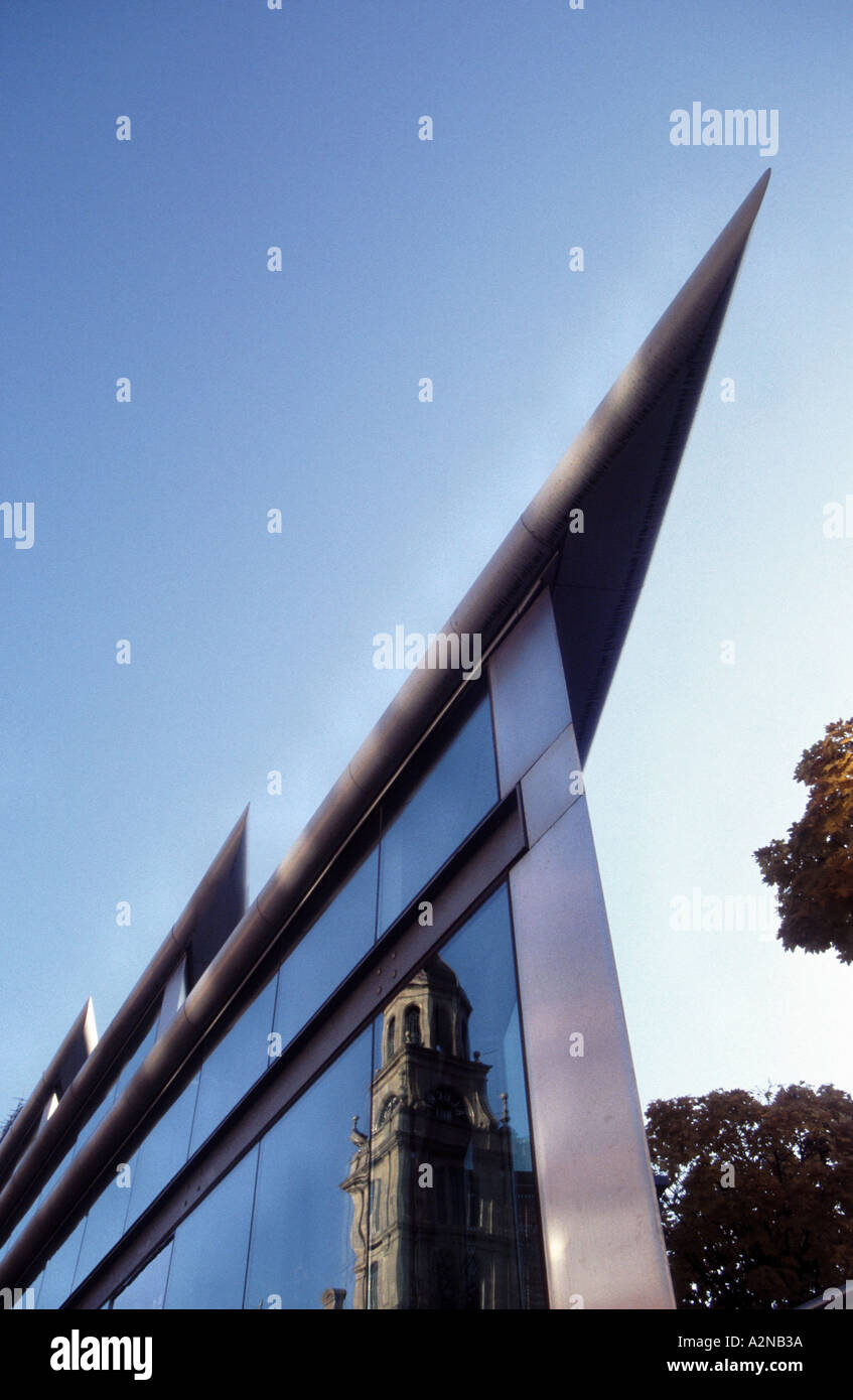 URBAN DYNAMISM 02 modern architecture manchester england THIS IS 1 OF 2 ...