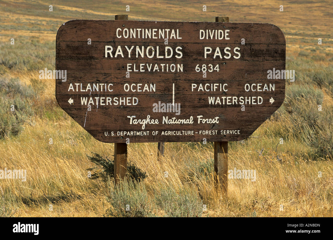 sign at the continental divide Montana USA Stock Photo - Alamy