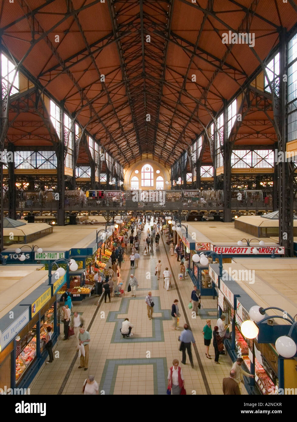 Bazar market budapest hungary hi-res stock photography and images - Alamy