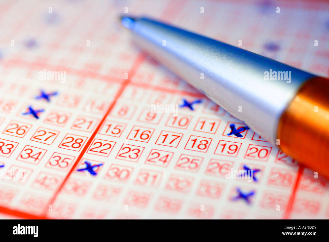 Digits gamble hi-res stock photography and images - Alamy