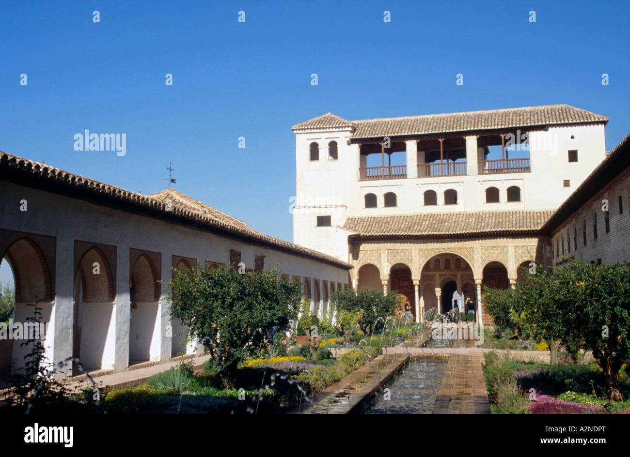 Alhambra palace structures hi-res stock photography and images - Alamy