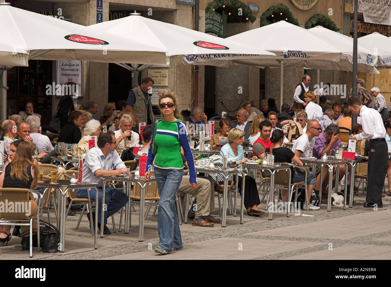 Biergarten on Marienplatz in Munich, Germany Stock Photo - Alamy