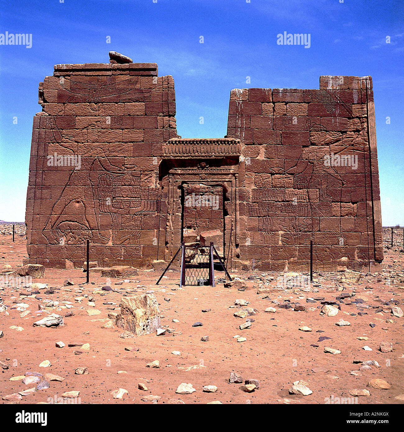 Ruins of temple, Apedemak Temple, Sahara Desert, Nubia, Sudan Stock ...