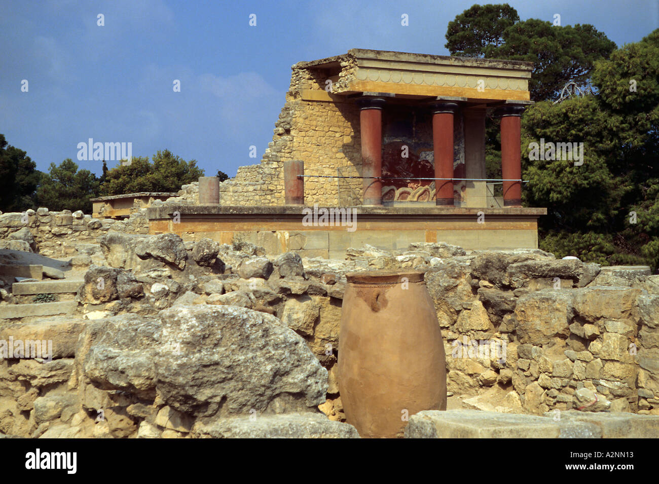 Ruins of the minoan palace of Knossos Crete Stock Photo - Alamy