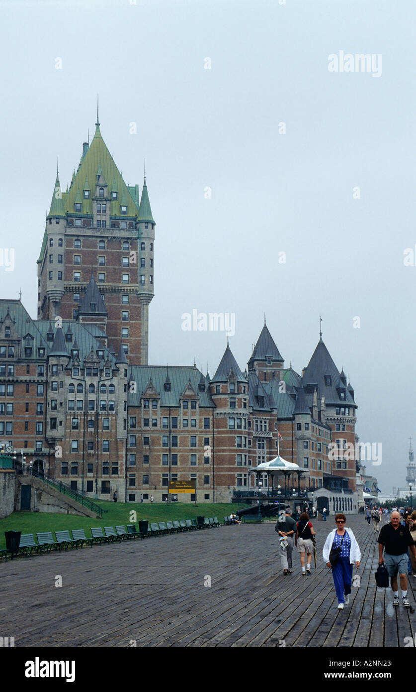 Quebec city sightseeing tourist hi-res stock photography and images - Alamy
