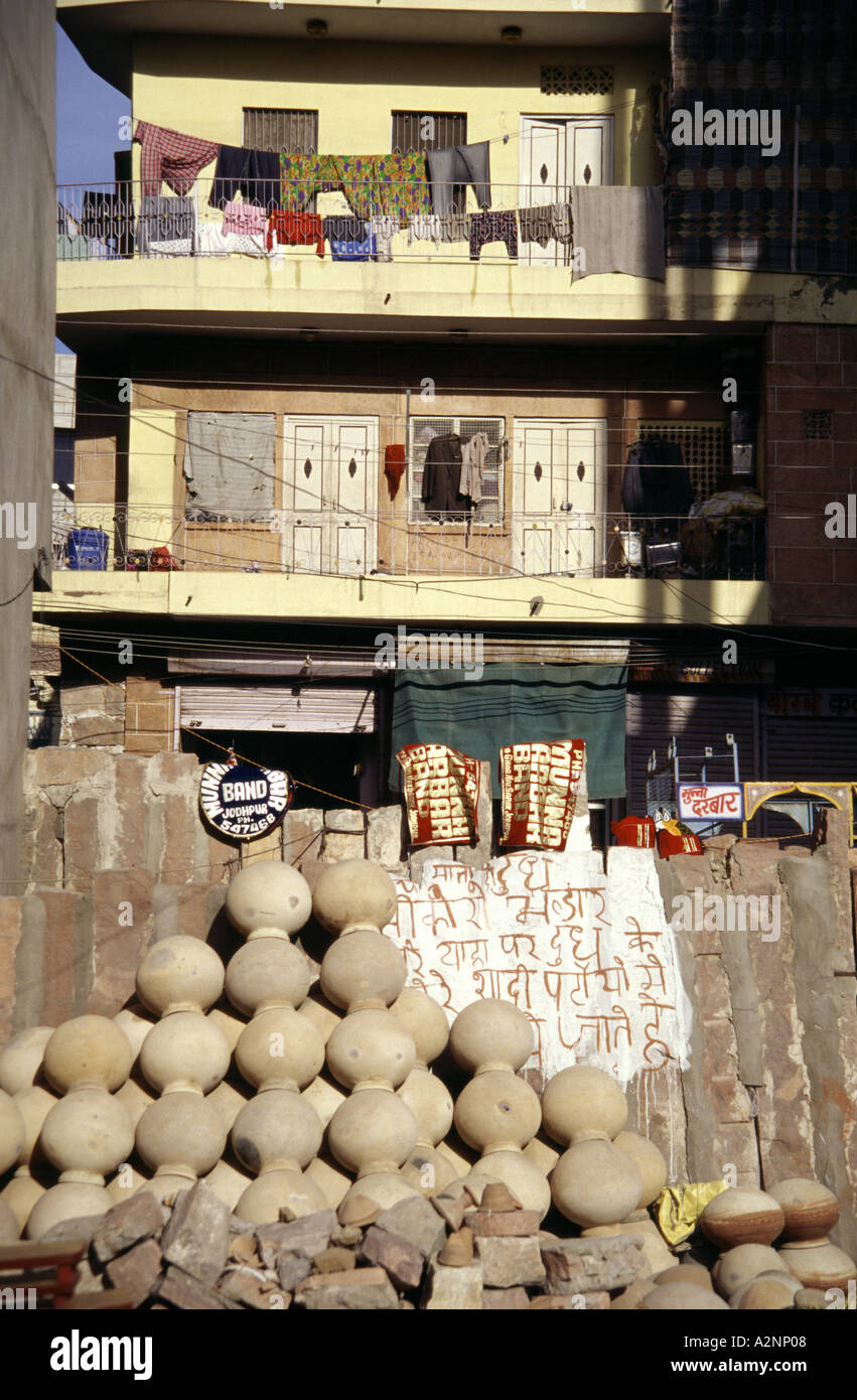 Indian Laundry Shop High Resolution Stock Photography and Images - Alamy