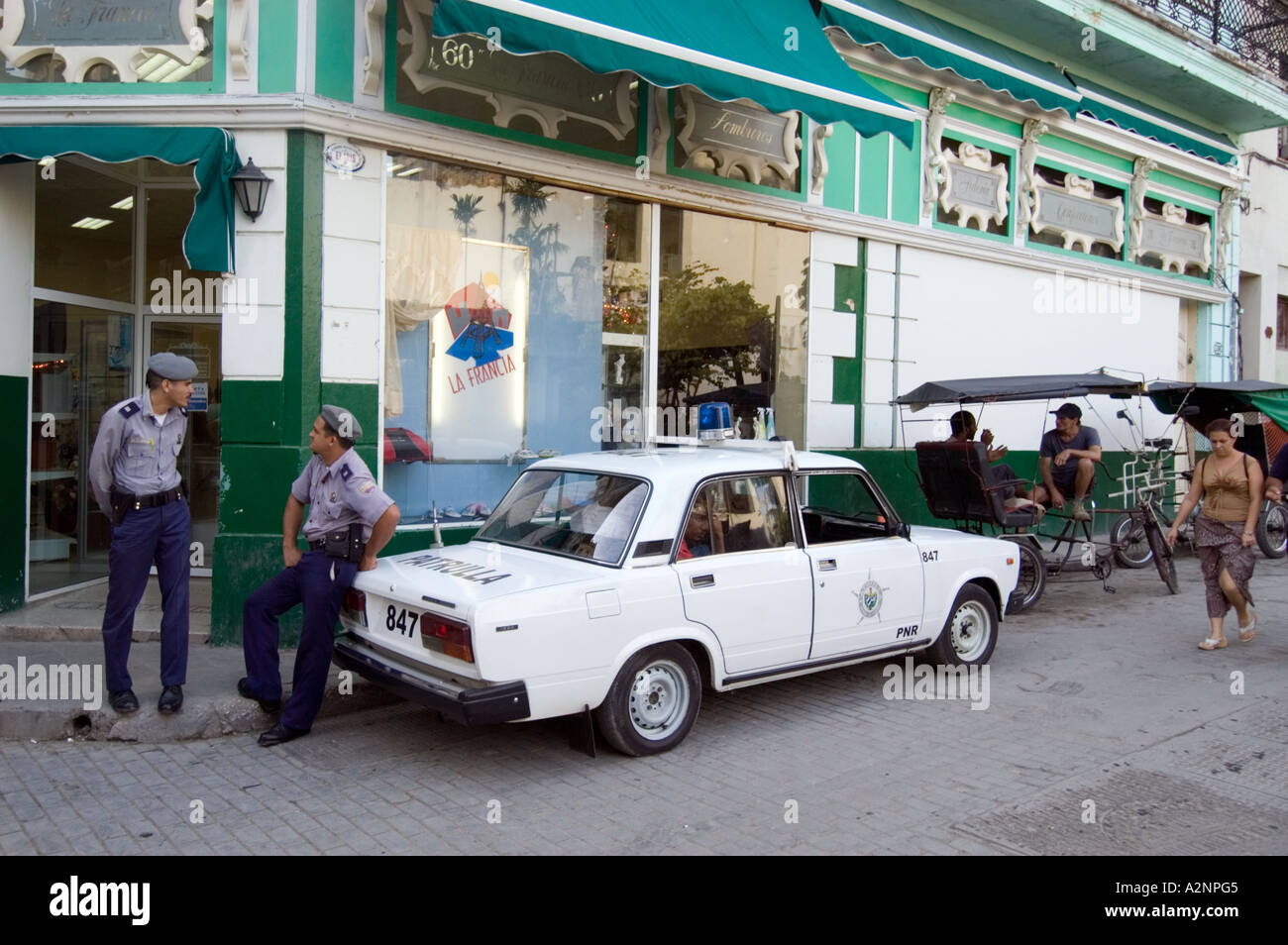 Cuban police car hi-res stock photography and images - Alamy