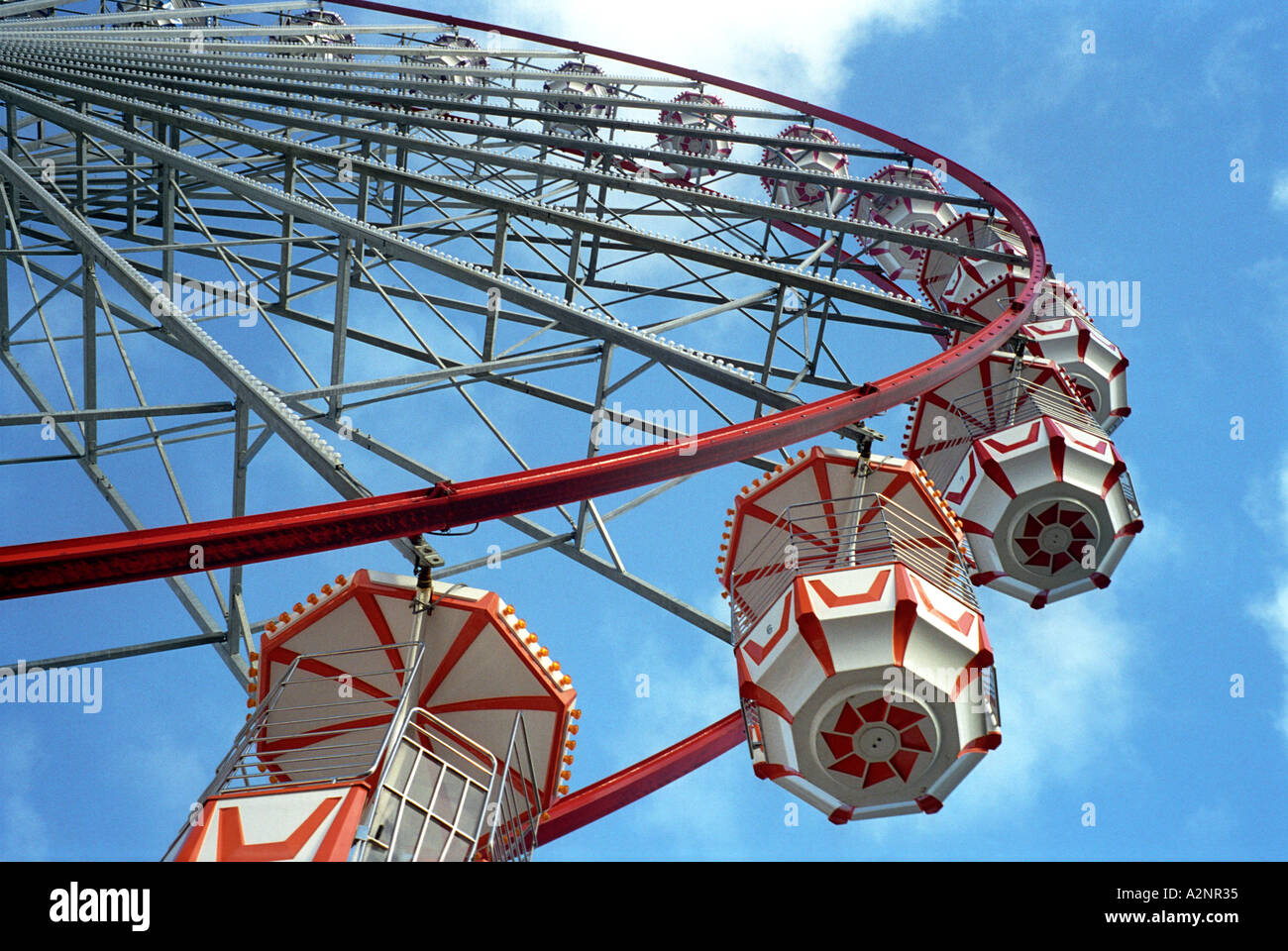 goose fair goosefiar nottingham ferris wheel Stock Photo - Alamy