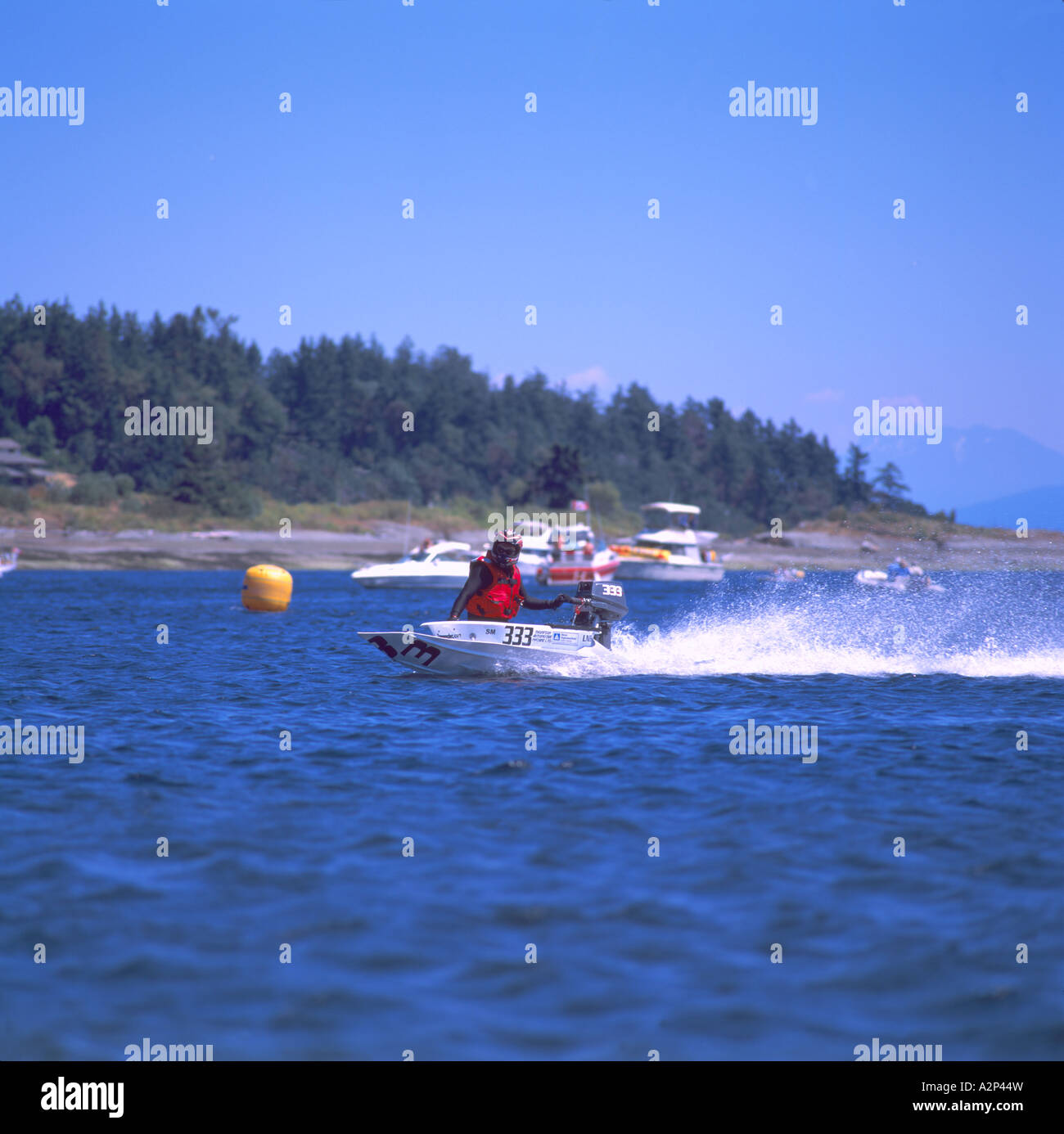 Bathtub Racer approaching Finish Line at International World ...