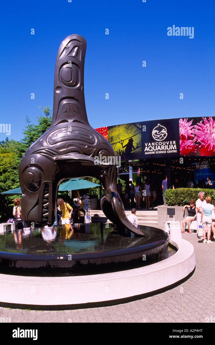 "Killer Whale" Sculpture at the "Vancouver Aquarium" in Stanley Park ...