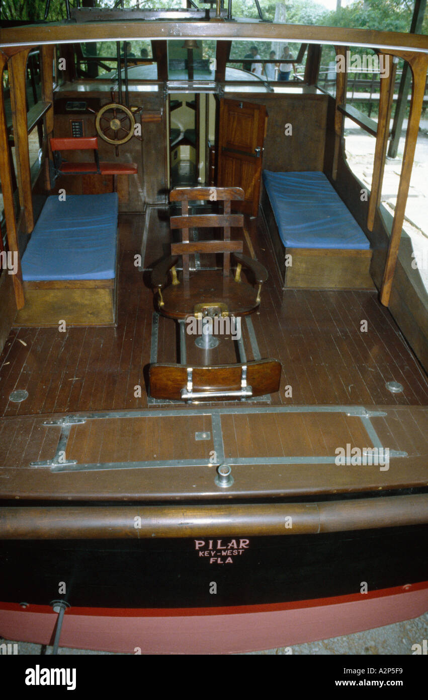 Fishing chair aboard the Pilar, Hemingways old boat at Finca la Vigía ...