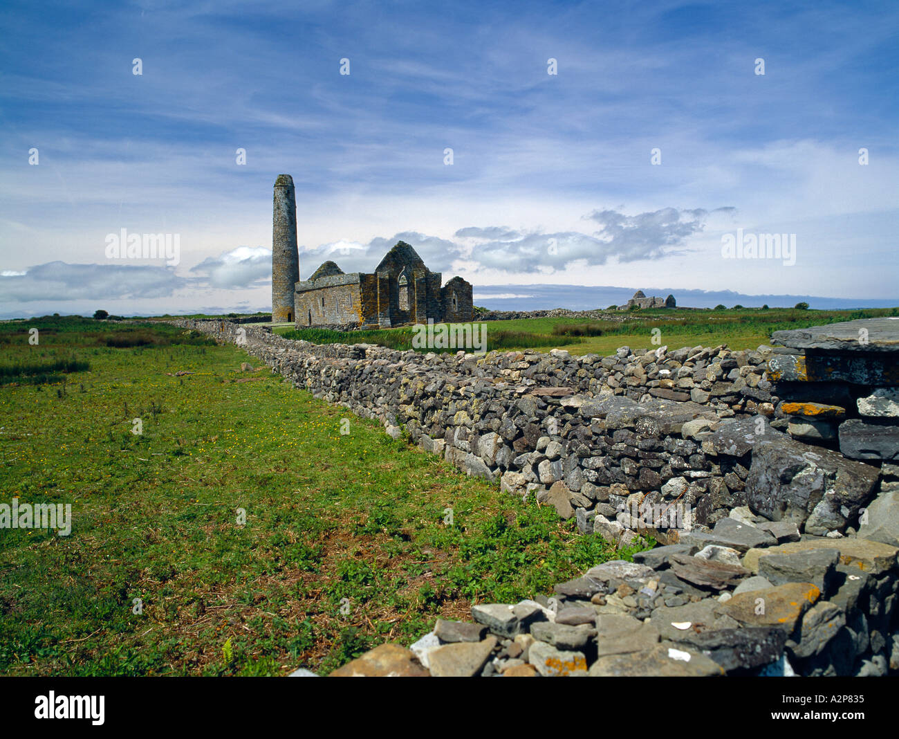 irish remote offshore island with religious ruins Stock Photo - Alamy