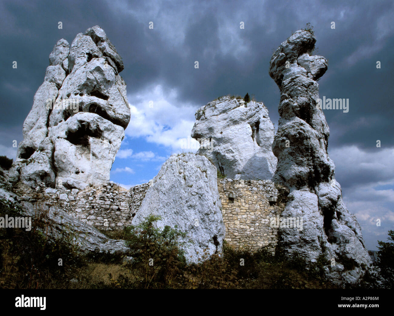 Sixteen castles hi-res stock photography and images - Alamy