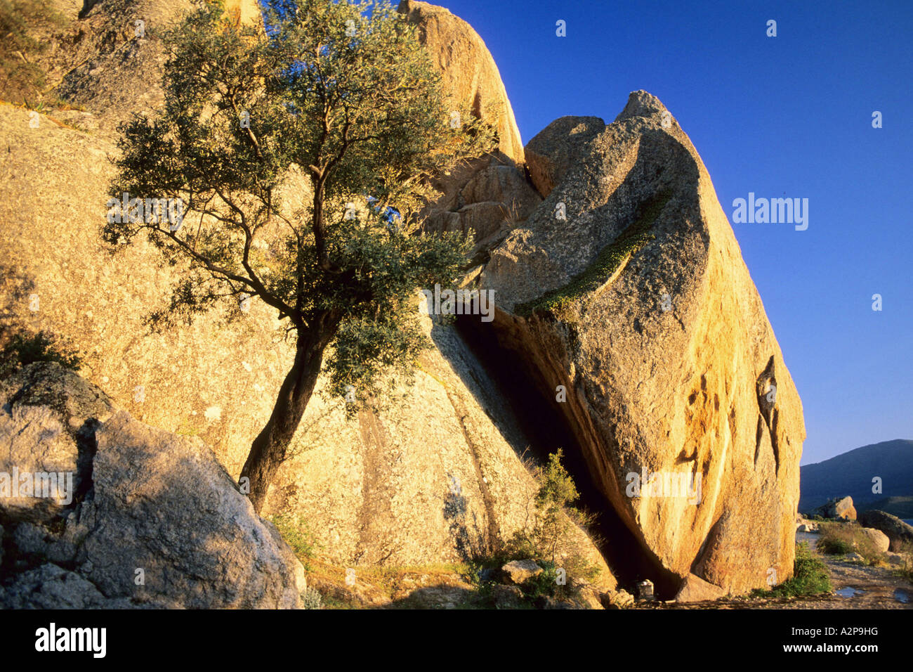 Latmos hi-res stock photography and images - Alamy