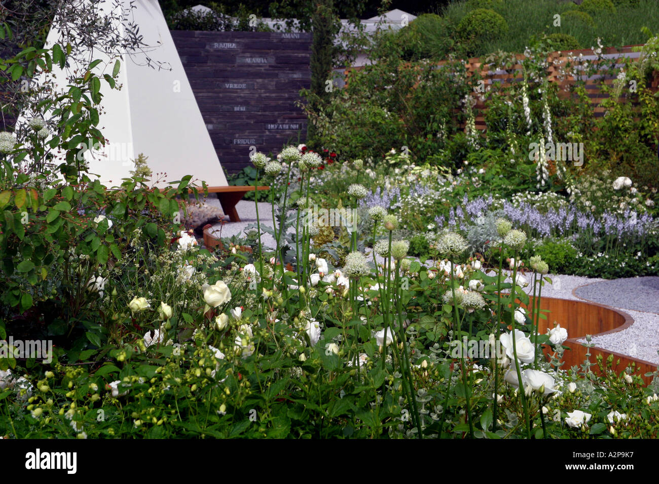 Chelsea garden 2005 hi-res stock photography and images - Alamy