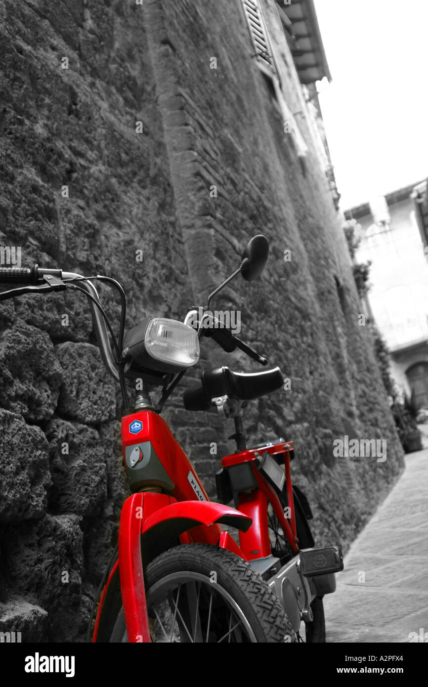 Black mopeds hi-res stock photography and images - Alamy