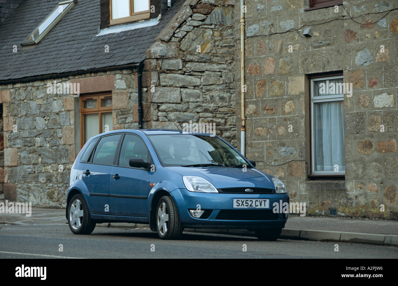 2002 ford fiesta hi-res stock photography and images - Alamy