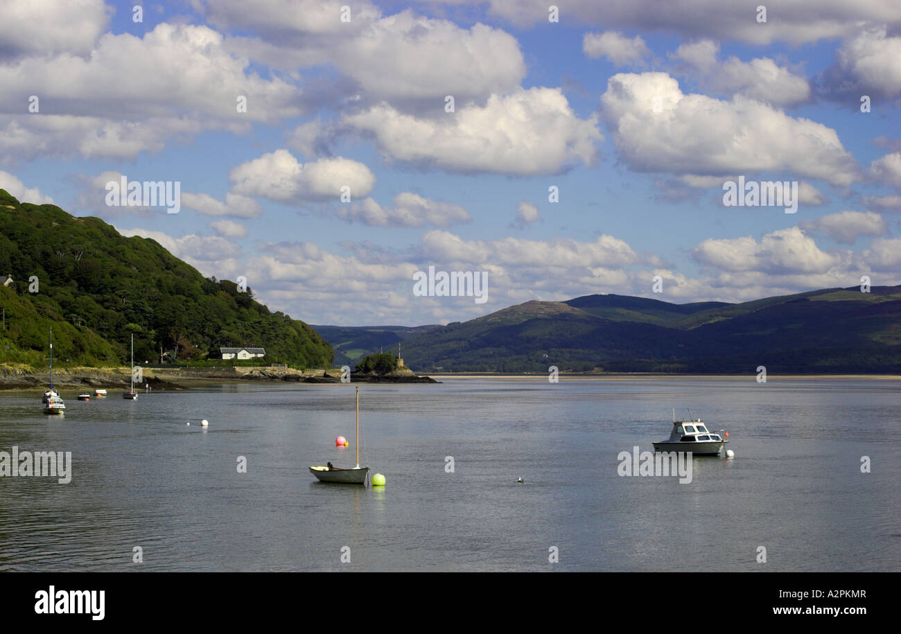Dyfi hi-res stock photography and images - Alamy