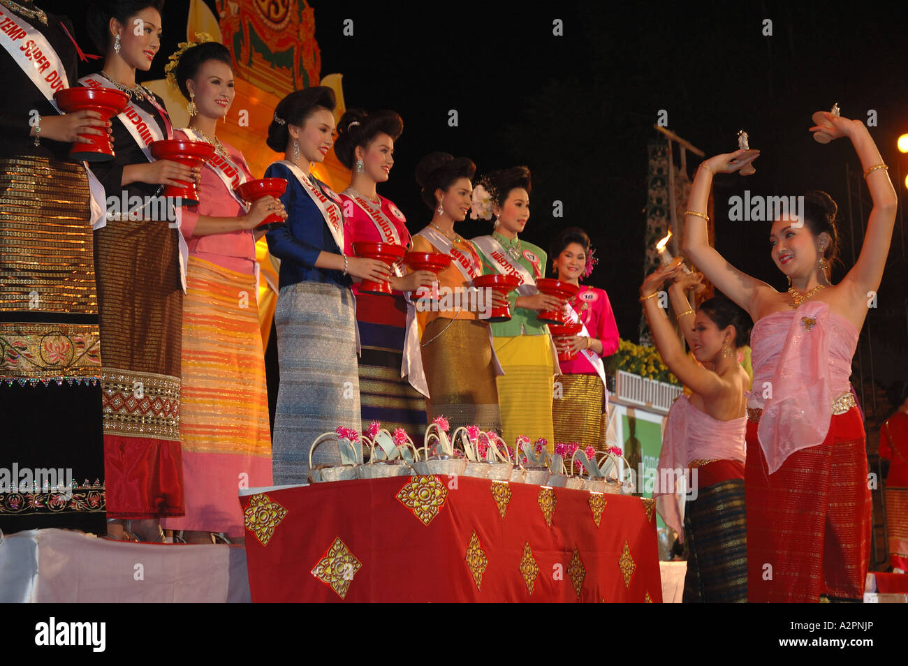 Beauty contest hi-res stock photography and images - Alamy