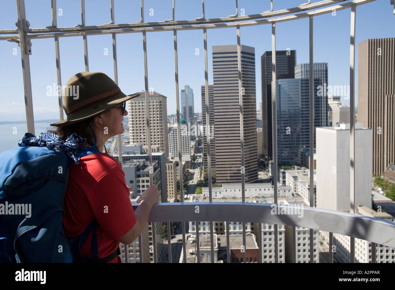 Smith tower observation deck hi-res stock photography and images - Alamy