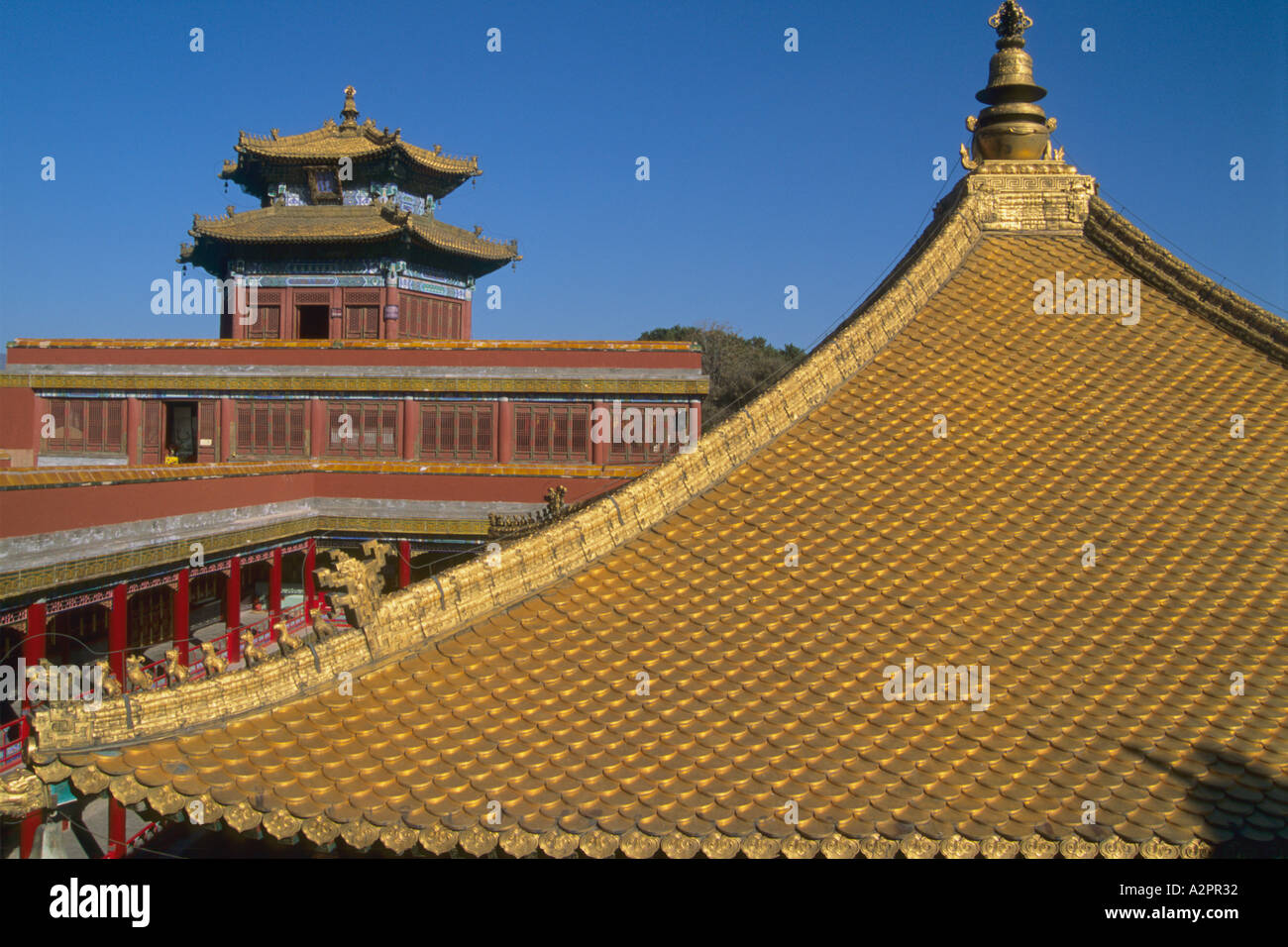 China Hebei Chengde Potaraka Doctrine Temple Stock Photo - Alamy