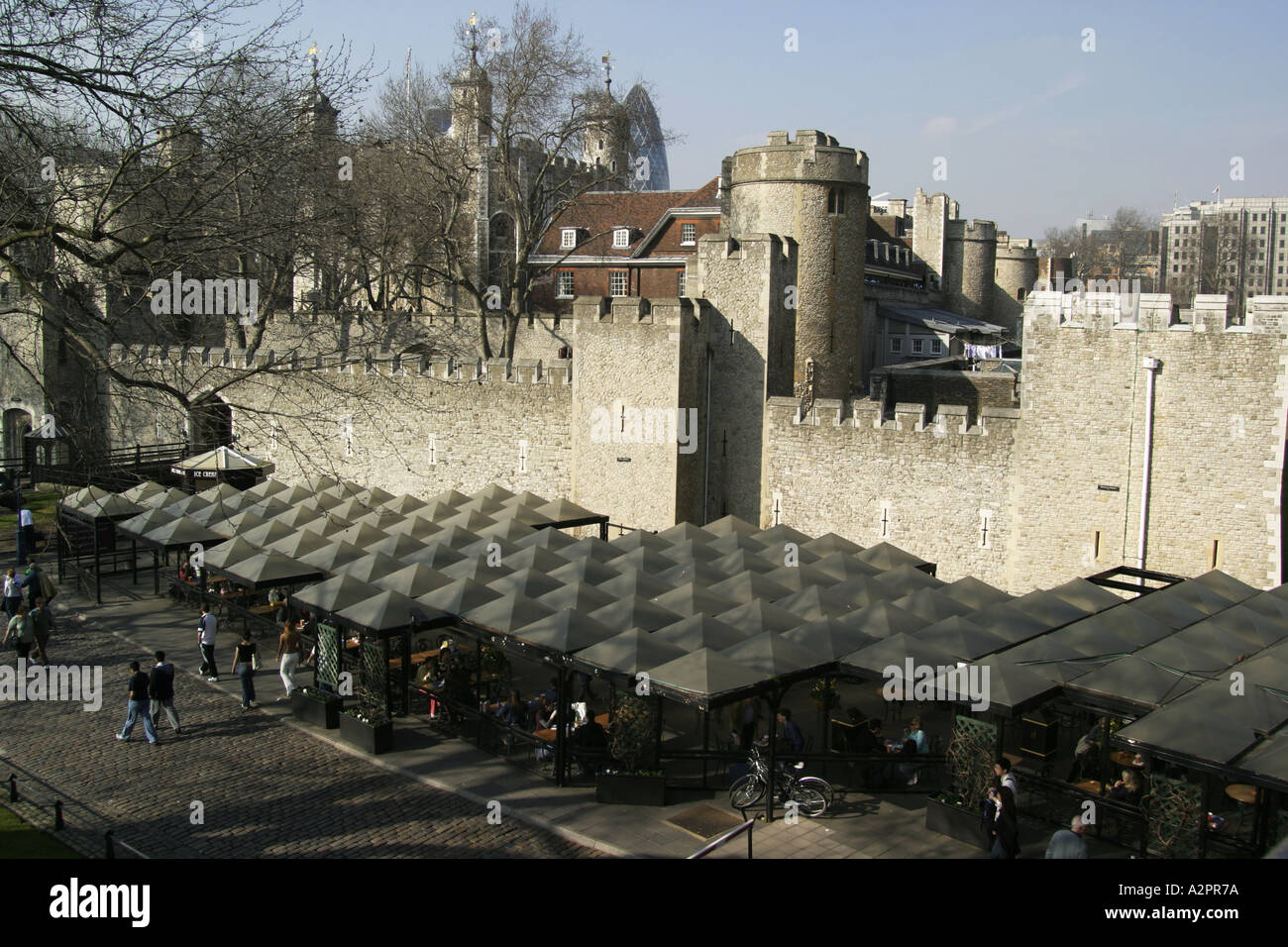 Tower of London and outside cafe London England 2005 Stock Photo - Alamy