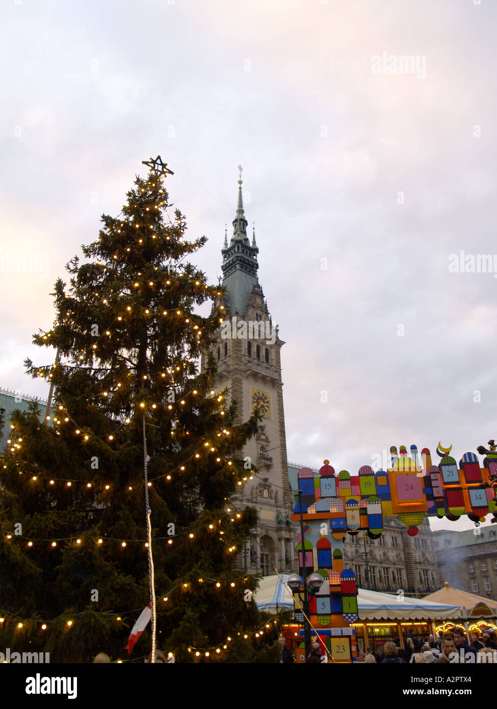 Town hall Hamburg at Winter Stock Photo - Alamy