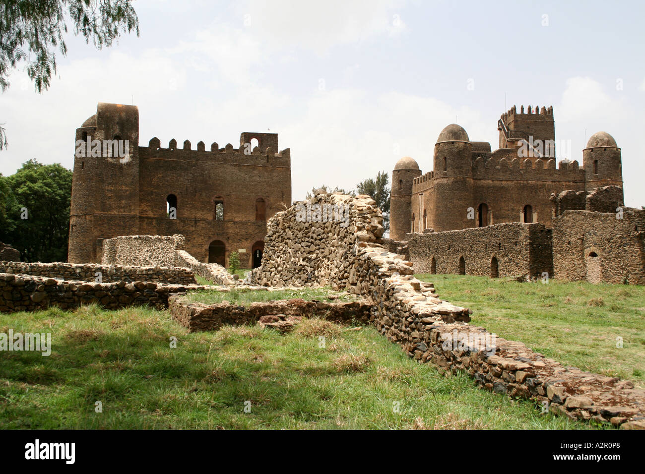 Gonder gondar ethiopia ruin hi-res stock photography and images - Alamy