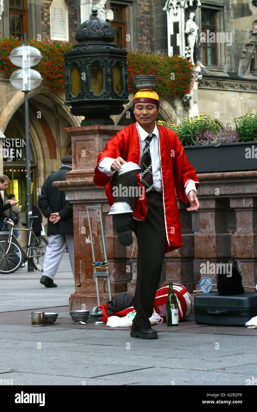 street performer in munich city centre Stock Photo - Alamy