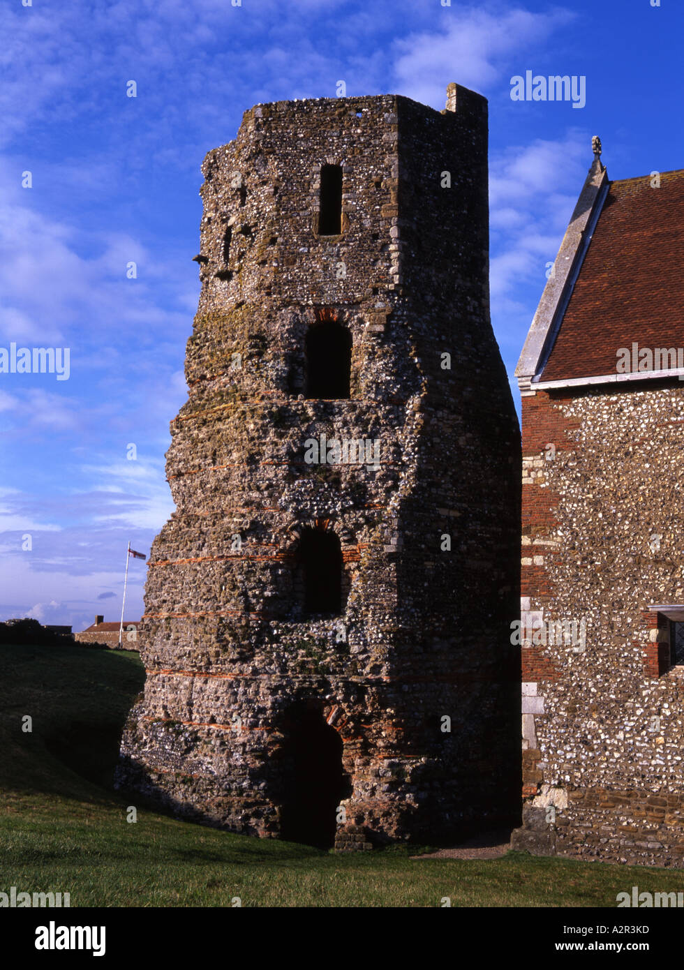 Roman Pharos (Lighthouse), Dover Castle, Kent, UK Stock Photo - Alamy