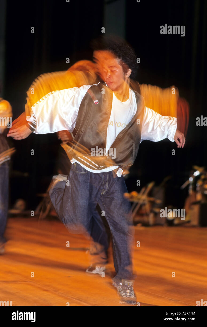 A Japanese teenager performing break dance Stock Photo - Alamy