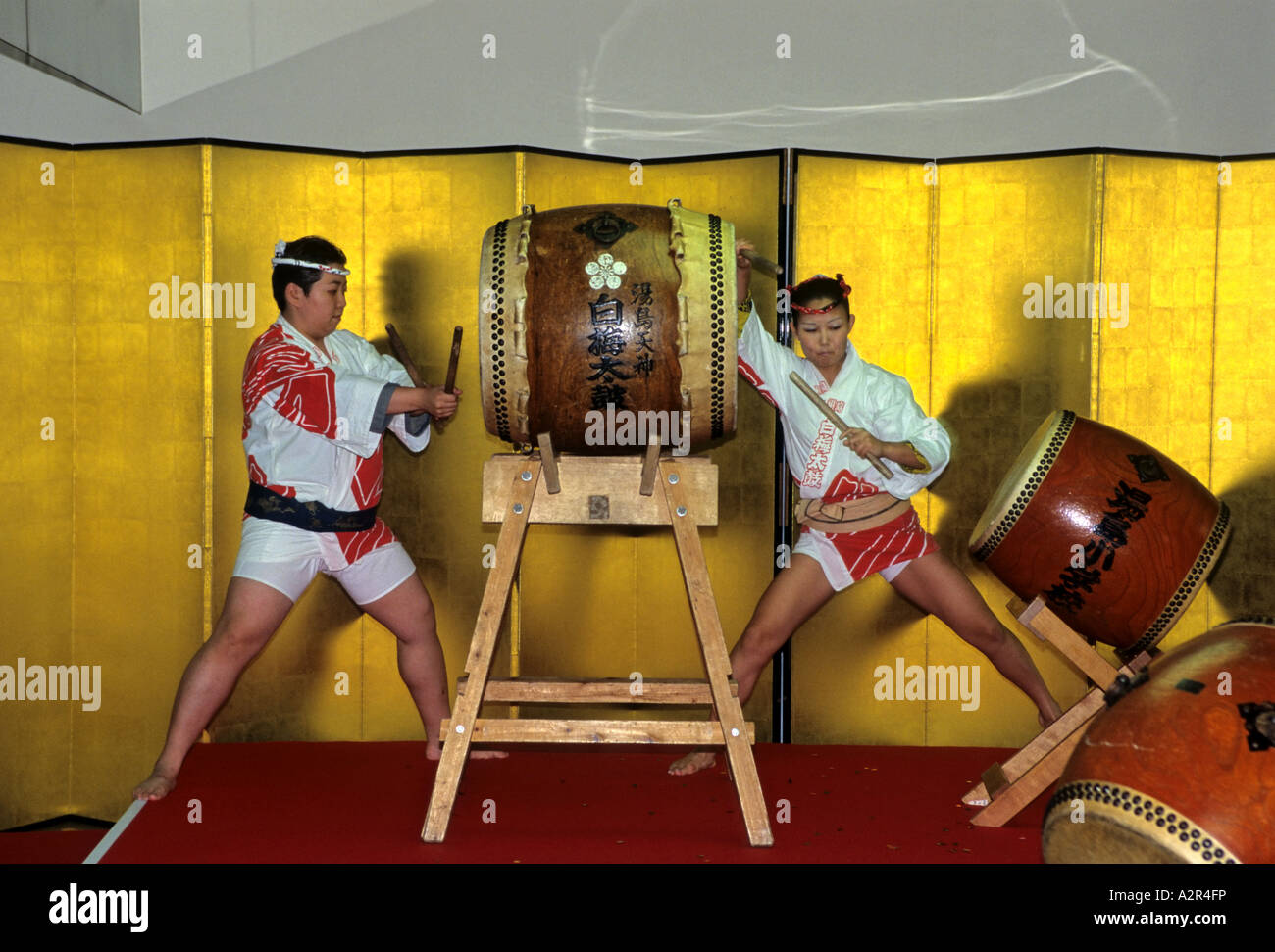 Japanese drums hi-res stock photography and images - Alamy