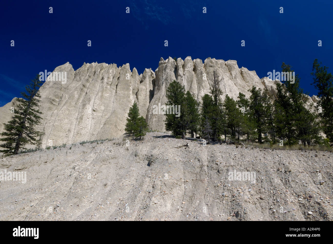 Hoodoos dutch creek british columbia hi-res stock photography and ...