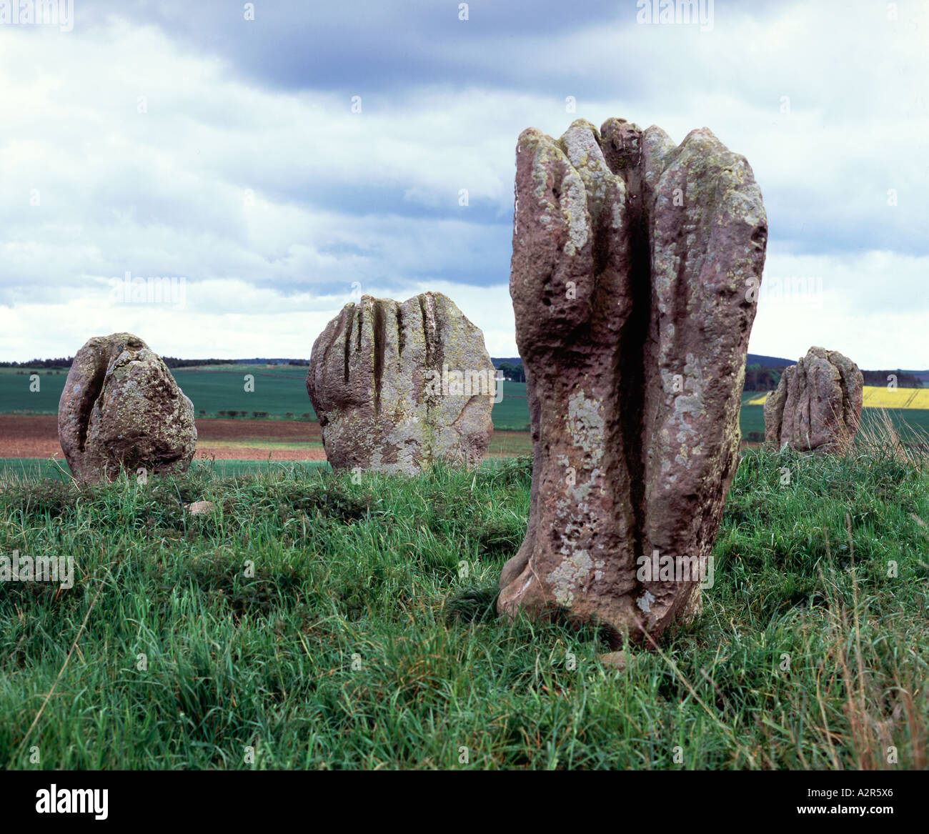 Five stones hi-res stock photography and images - Alamy
