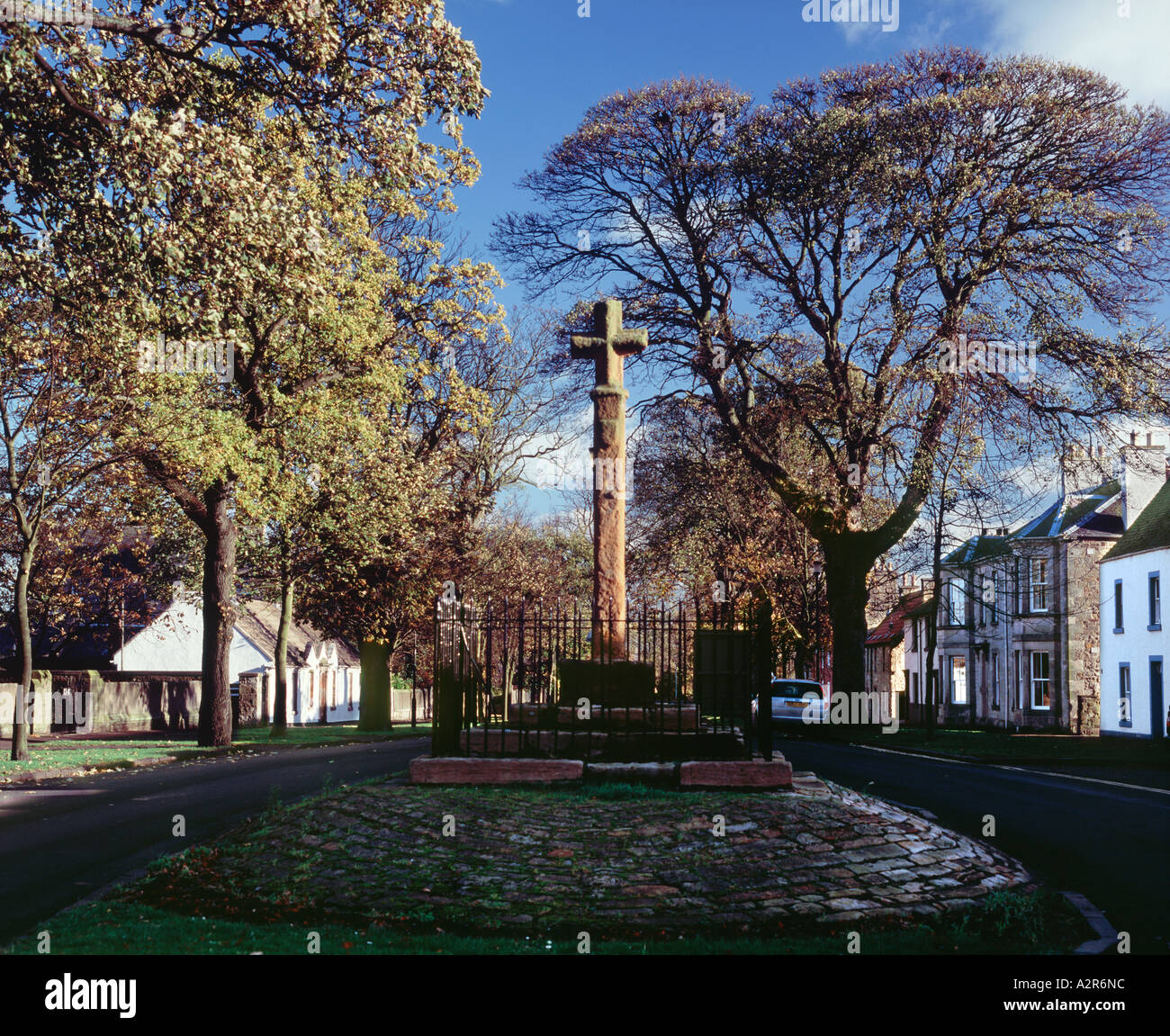 Mercat Cross, Ormiston, East Lothian, Scotland Stock Photo - Alamy