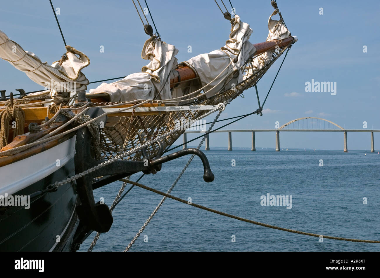 Tall ship bow hi-res stock photography and images - Alamy