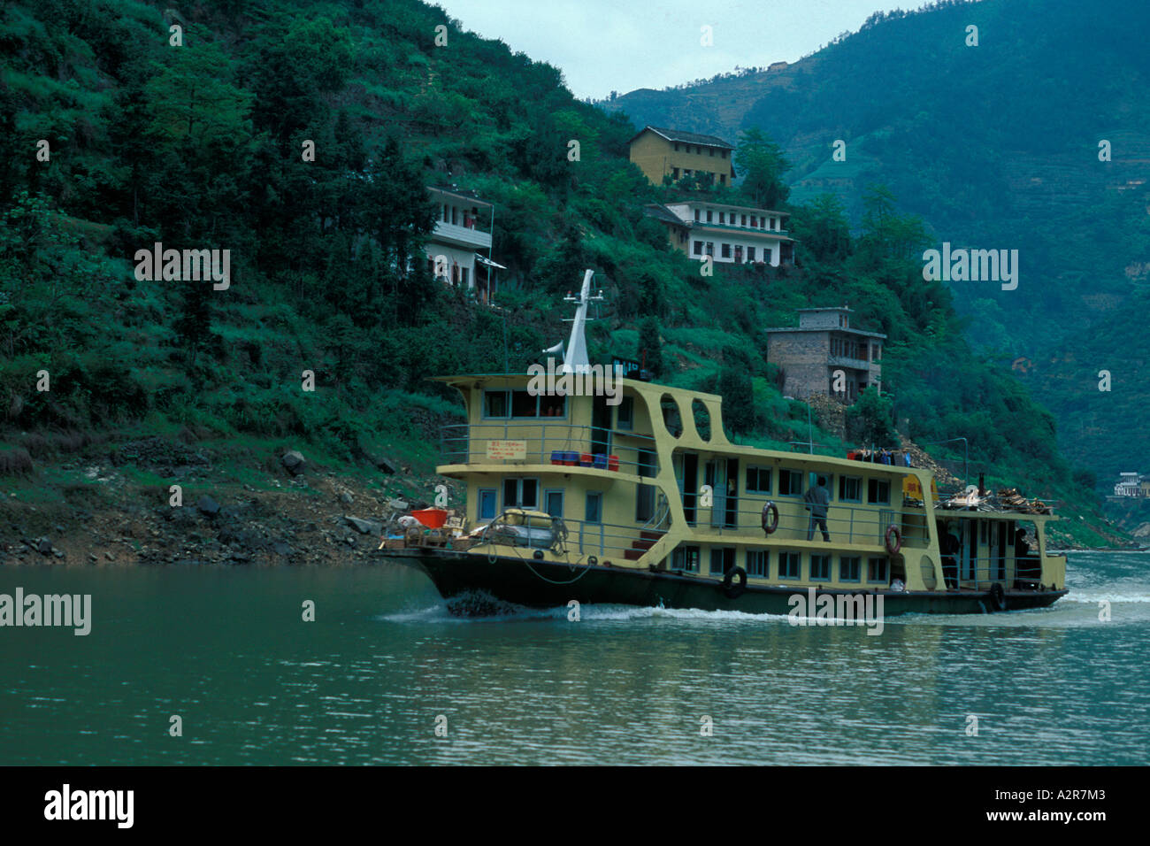 Yellow river china pollution hi-res stock photography and images - Alamy