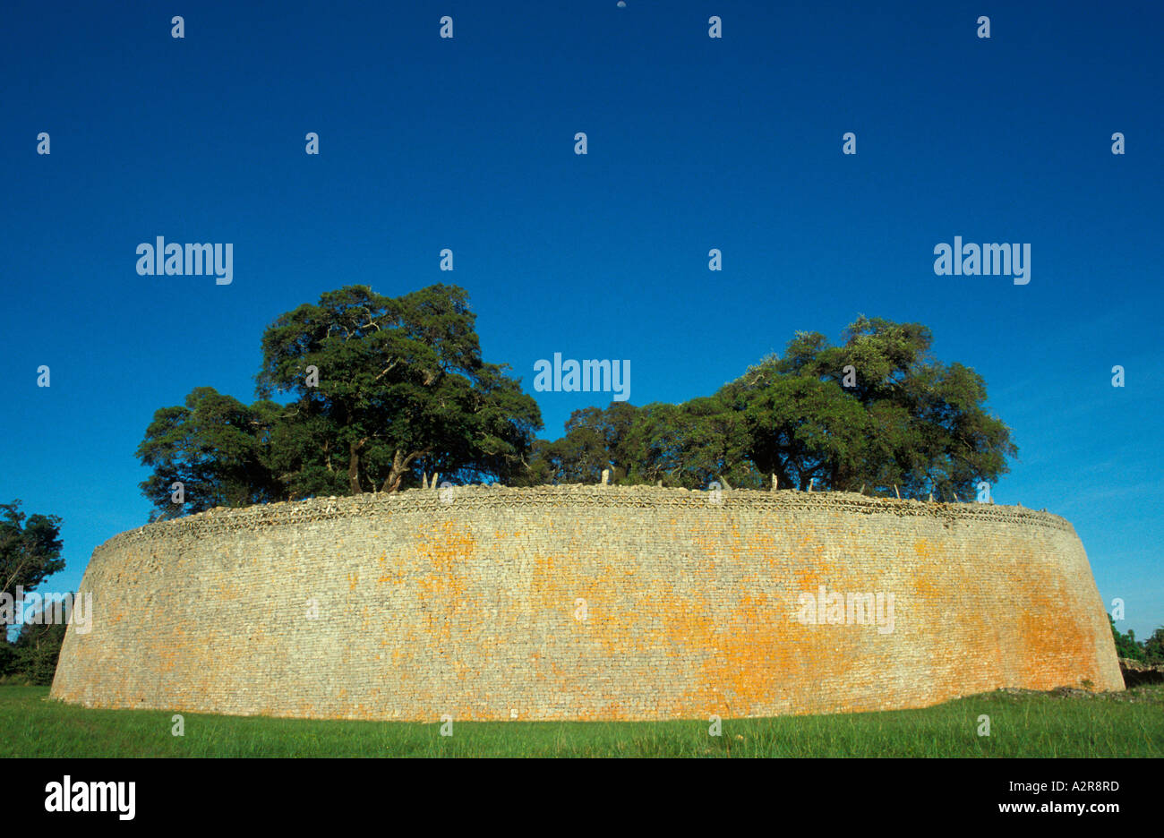 Outer wall of Great Enclosure Great Zimbabwe National Monument Stock ...