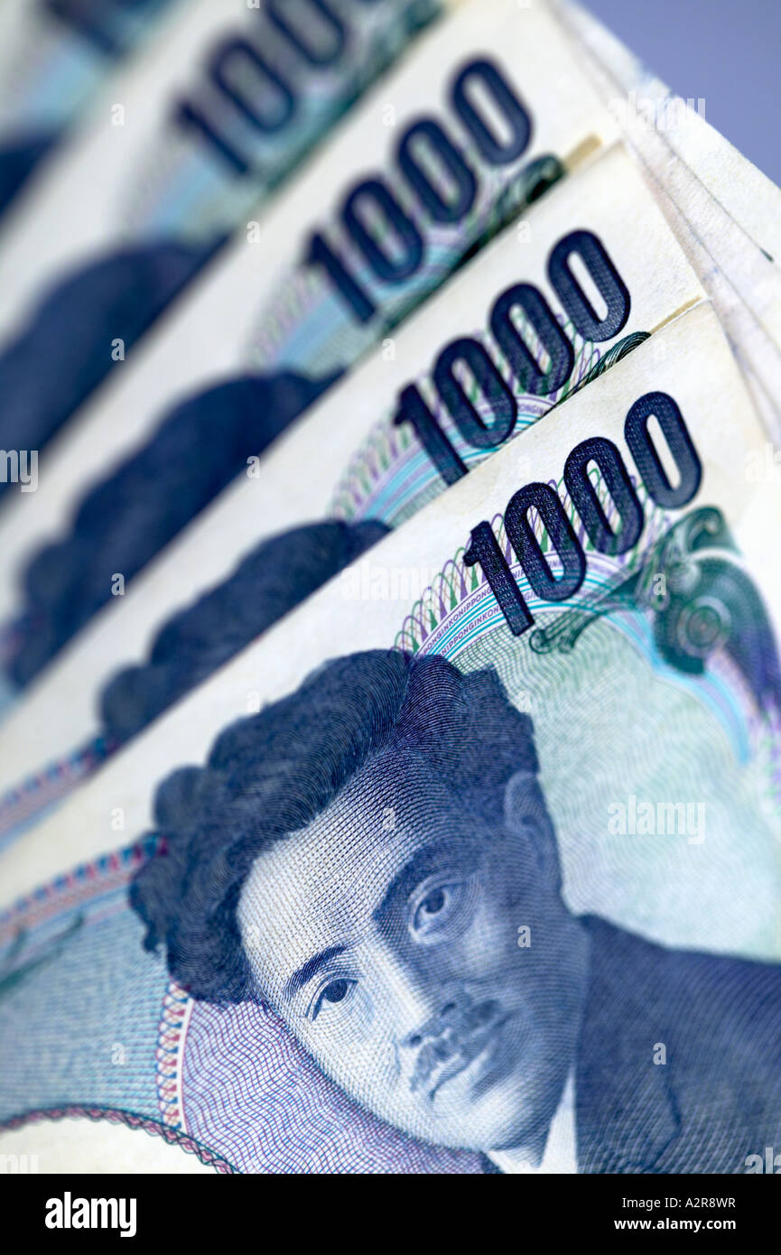 Yen currency hi-res stock photography and images - Alamy