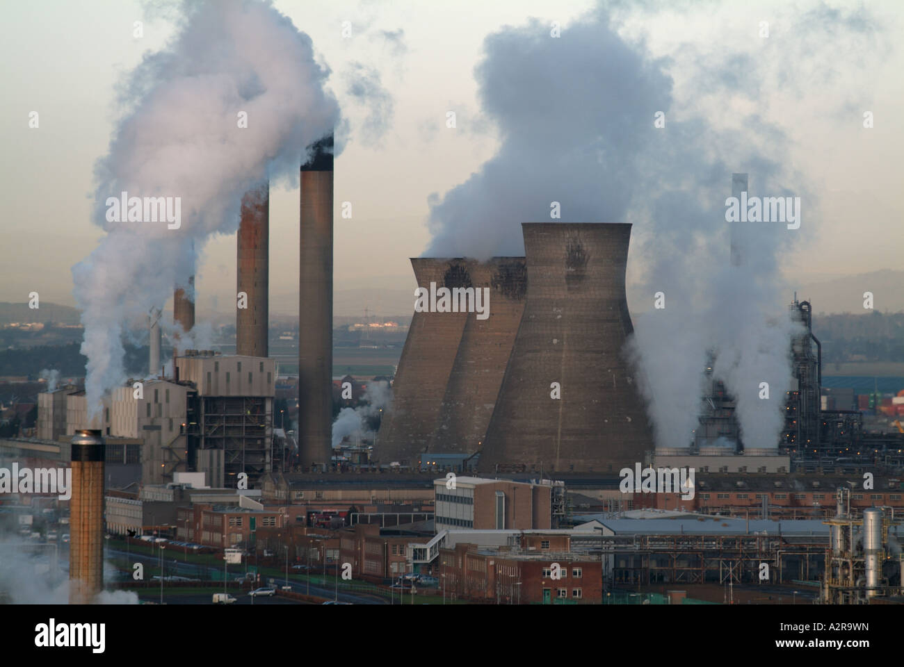 Scottish chimney stacks hi-res stock photography and images - Alamy
