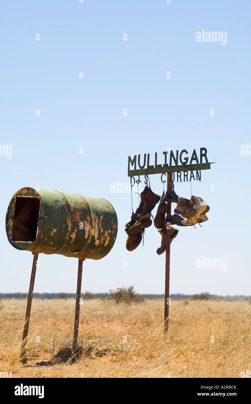 Mullingar Station roadside mailbox near Pooncarrie, far Western NSW ...