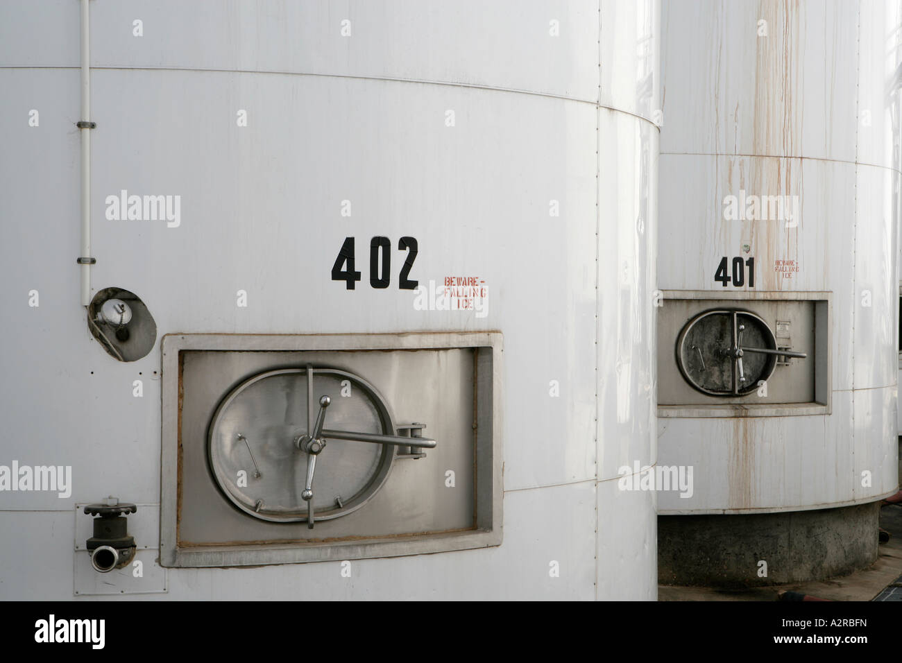 Vintage tanks hi-res stock photography and images - Alamy