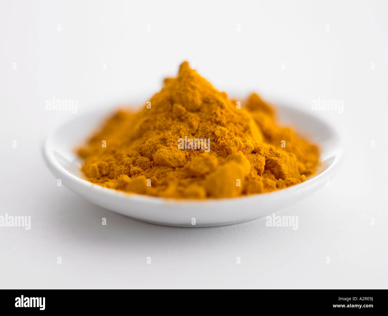 Colouring turmeric hi-res stock photography and images - Alamy