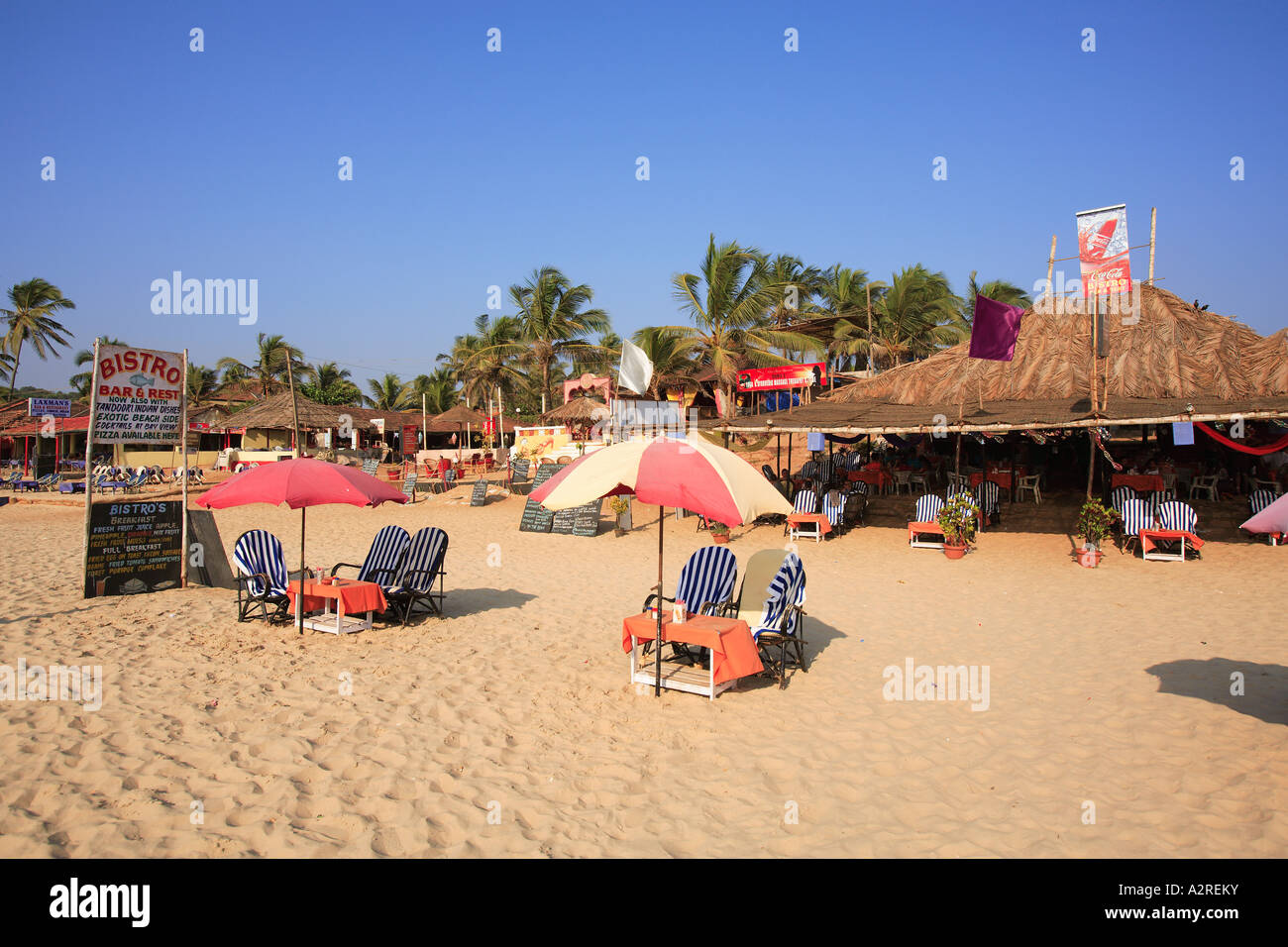 INDIA NORTH GOA BAGA BEACH A SHACK Stock Photo - Alamy