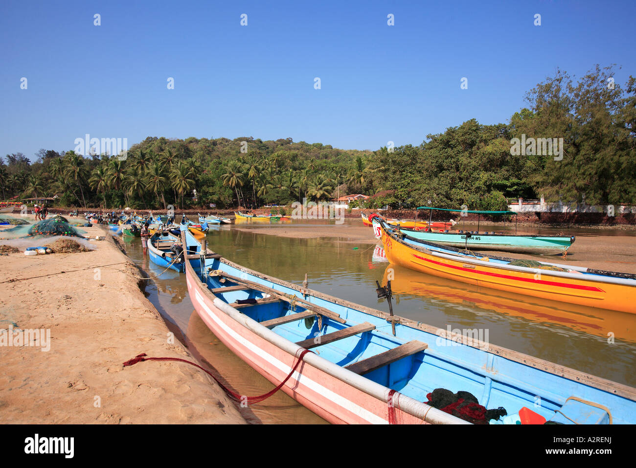 INDIA NORTH GOA FISHING BOATS ON BAGA BEACH Stock Photo - Alamy
