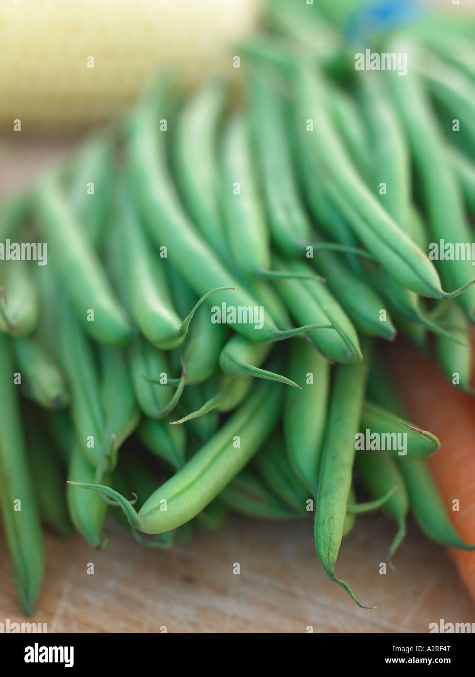 Five raw string beans hi-res stock photography and images - Alamy