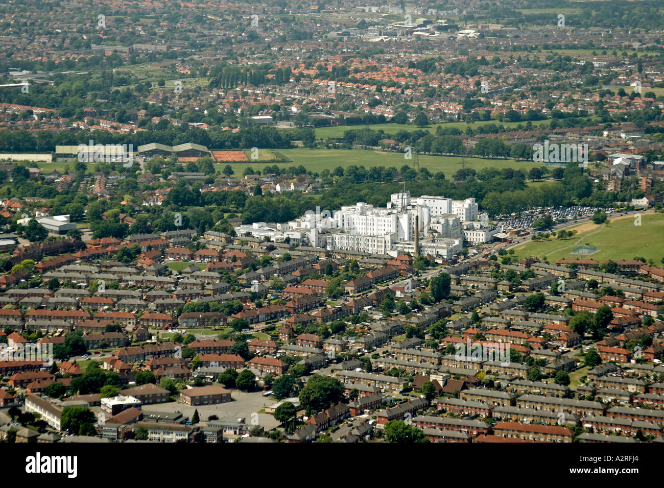 Oblique high level aerial view north west of Hackbridge to St Helier ...