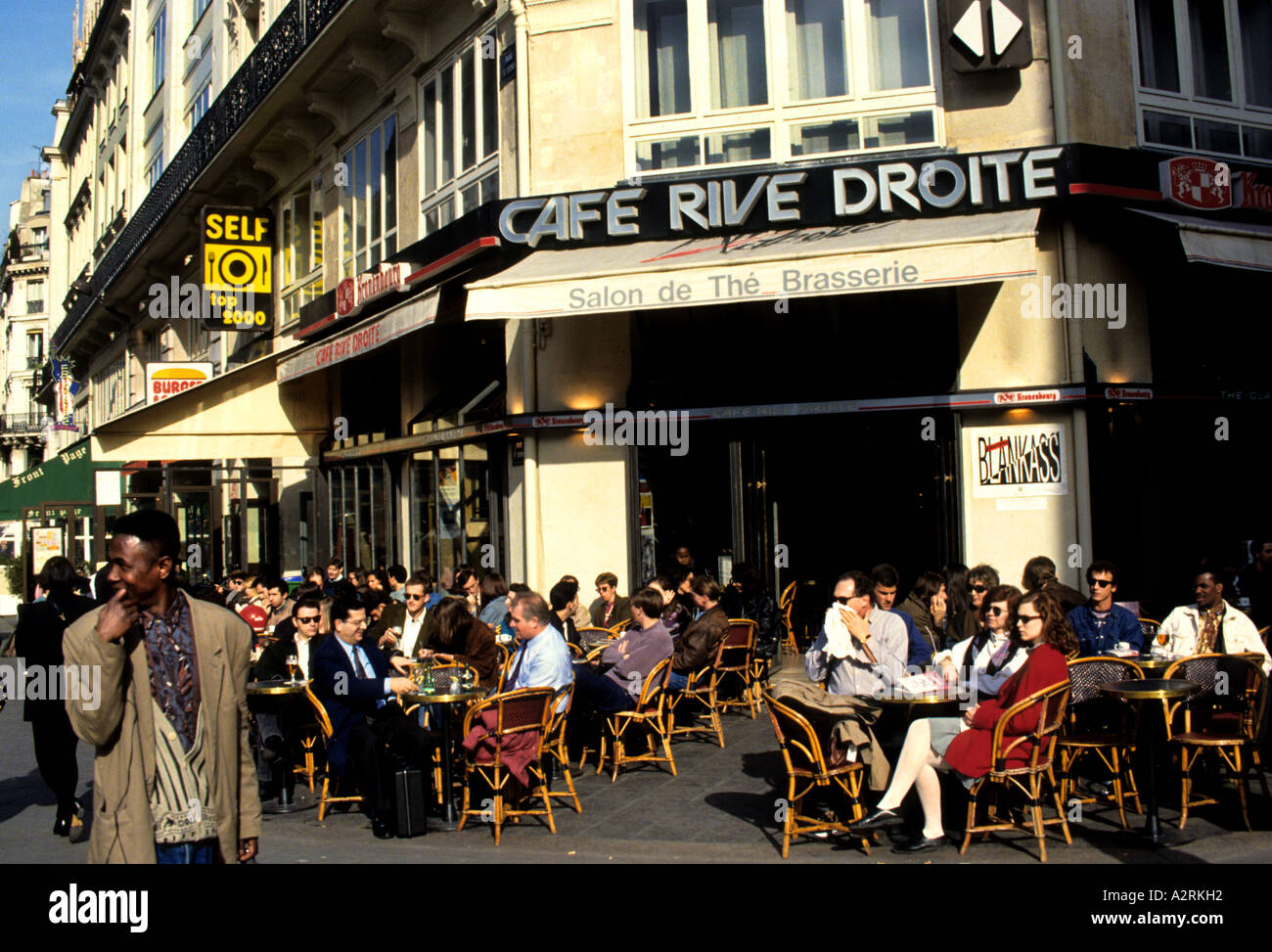 Cafe rive droite paris hi-res stock photography and images - Alamy