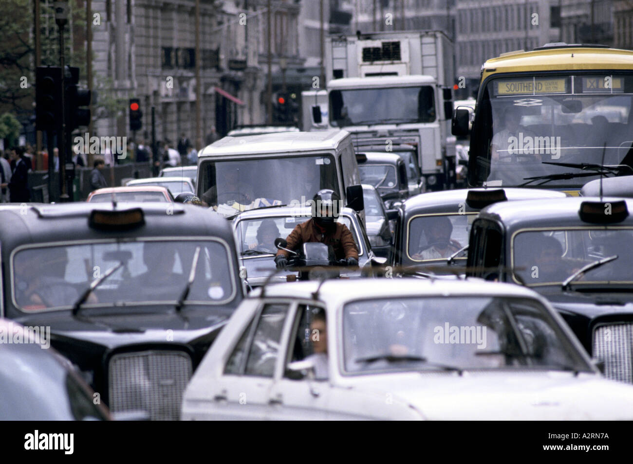 traffic jam london Stock Photo - Alamy