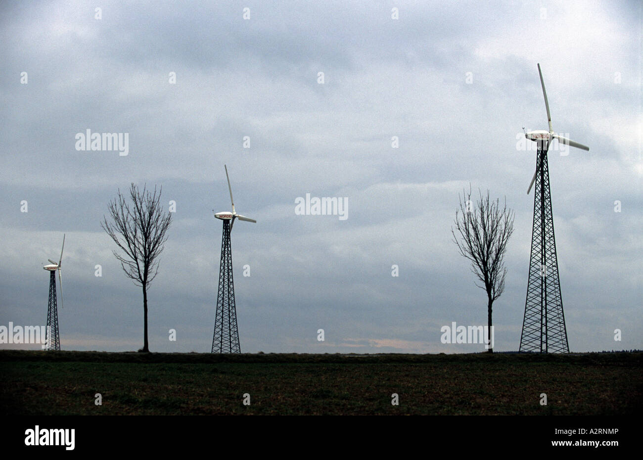 Europes largest inland wind farm hi-res stock photography and images ...